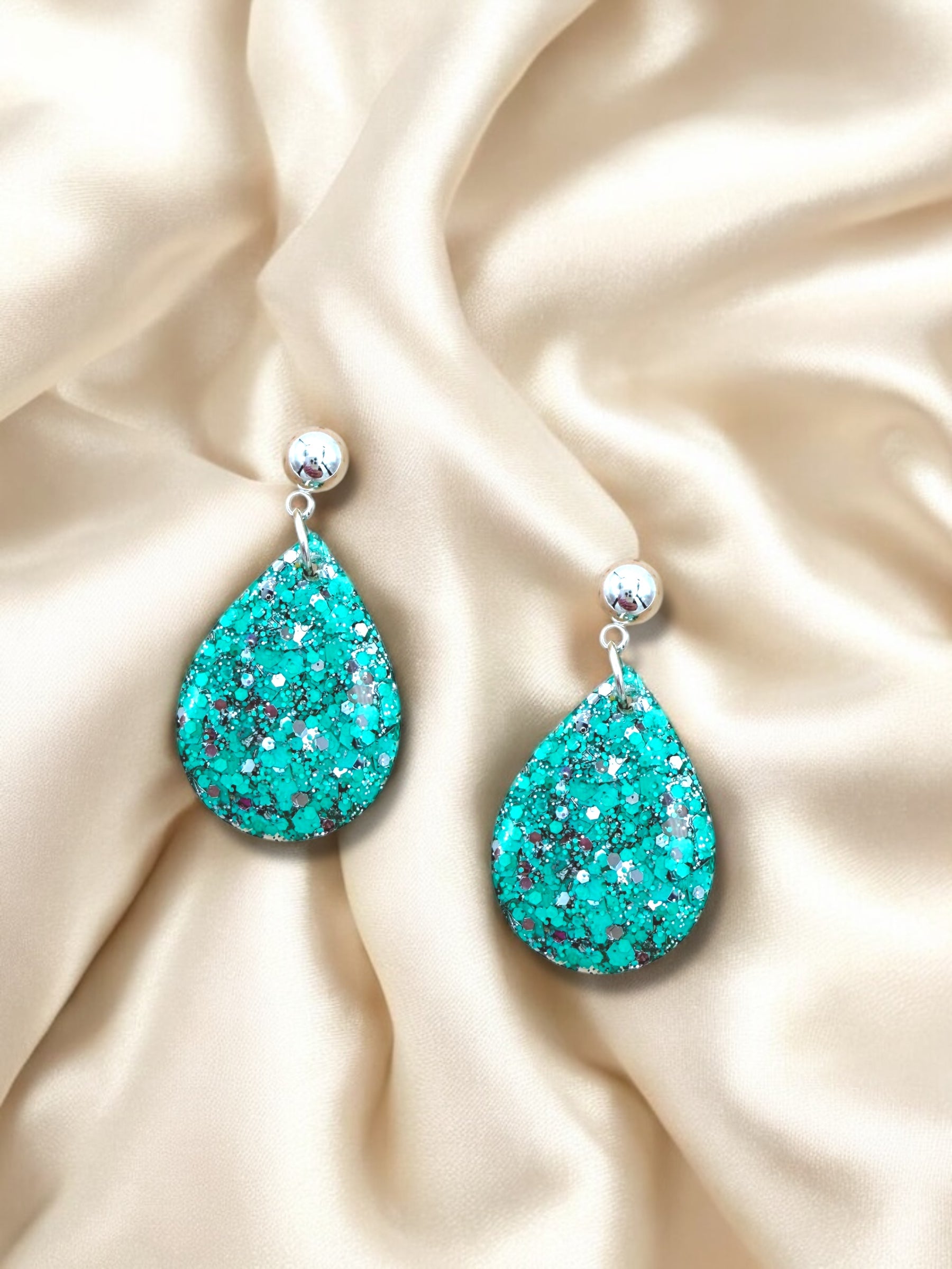 MINI Dangle Misty Mint – Willowandcoaccessories