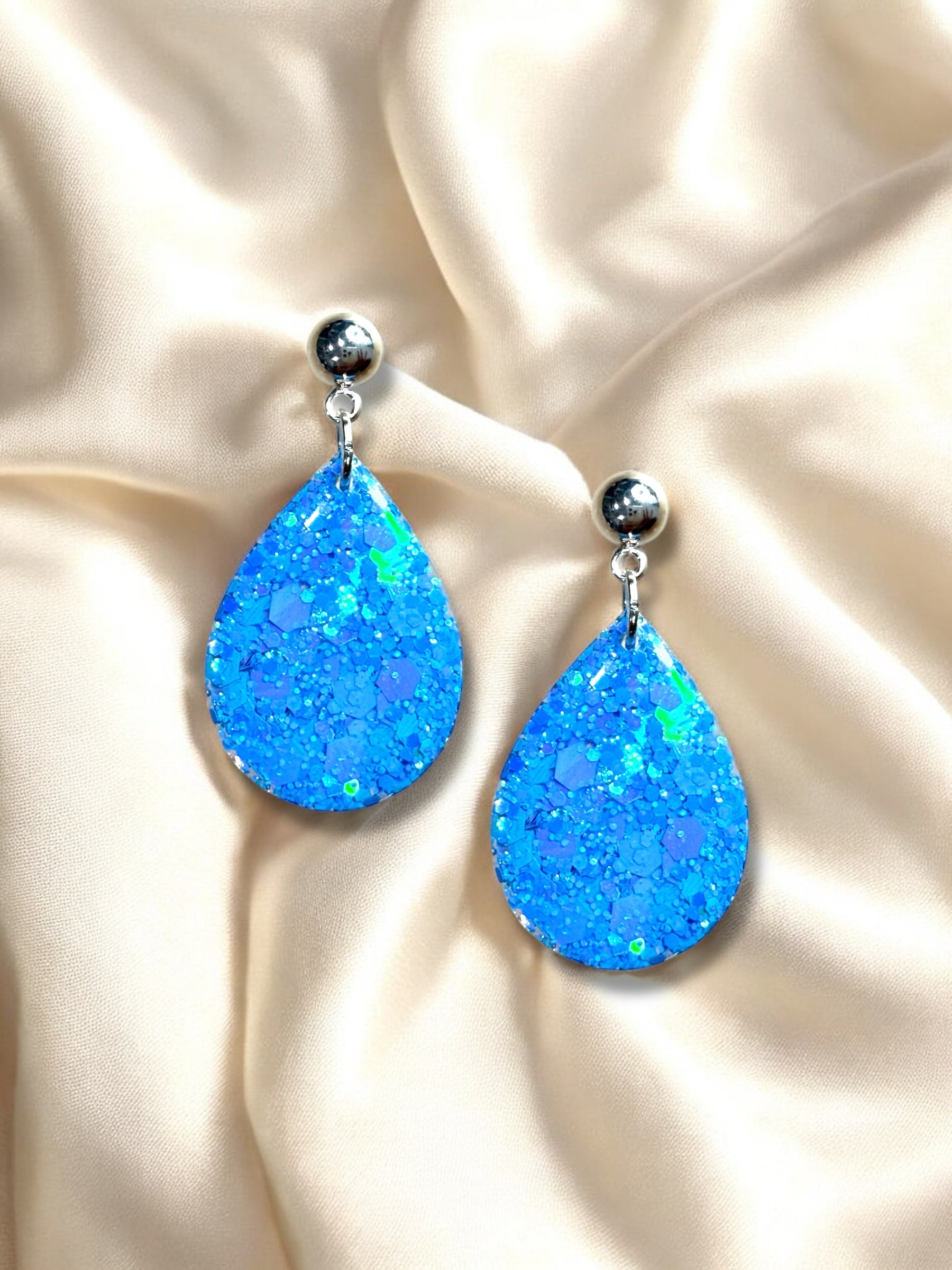 MINI Dangle Pastel Blue – Willowandcoaccessories